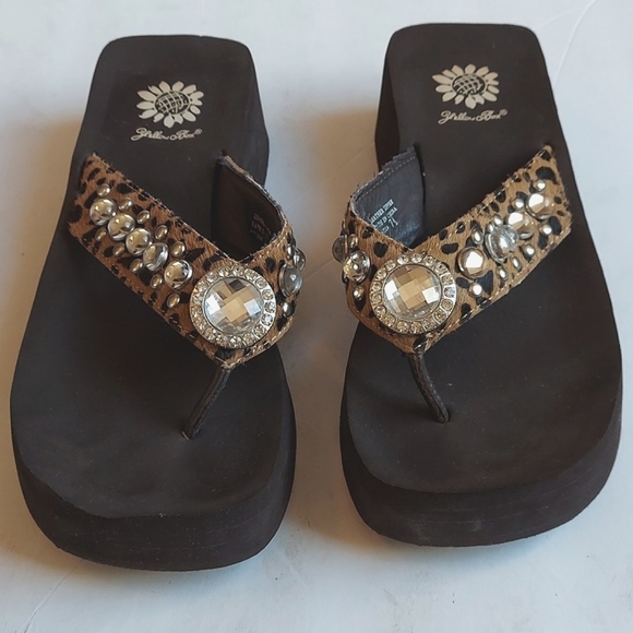 Yellow Box | Shoes | Yellow Box Bling Bling Sandals Size 75 With ...
